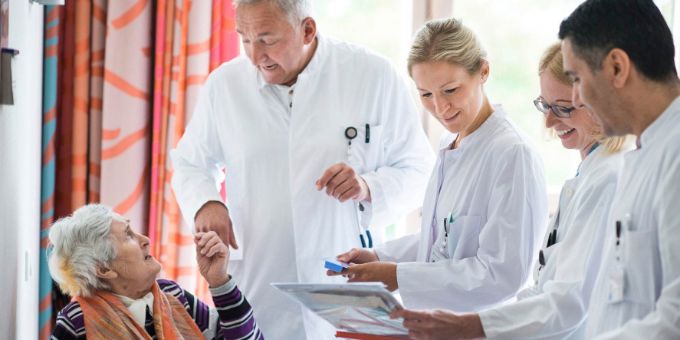 Asklepios-Patientenvortrag klärt Besucher auf